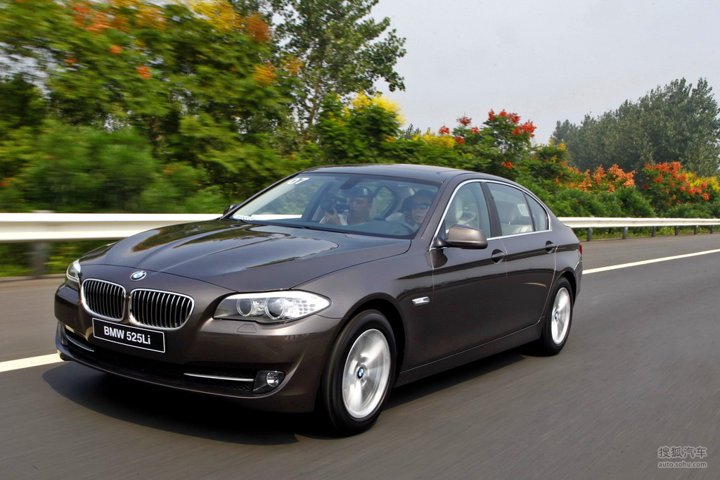 【宝马5系 2013款525Li 豪华型评测铂青铜色高清图片t1783299】_宝马高清图片_搜狐汽车网