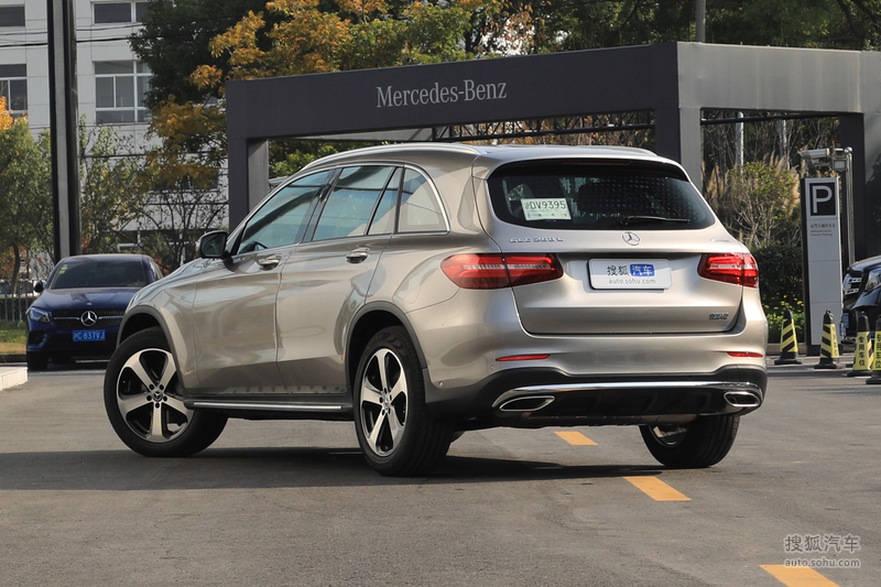 奔驰GLC级图片】_2019款 GLC 260 L 4MATIC 豪华型_皓沙银_外观_搜狐汽车网